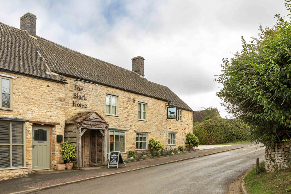 Traditional Cotswold Pub Restoration - Anderson Orr Architects Ltd.