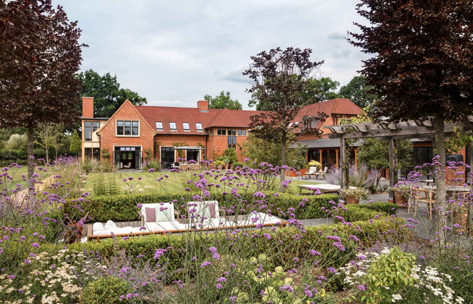 Arts & Crafts Country House - Anderson Orr Architects Ltd.