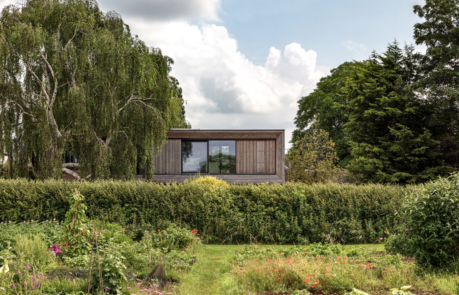 North Oxfordshire Inverted House - Anderson Orr Architects Ltd.